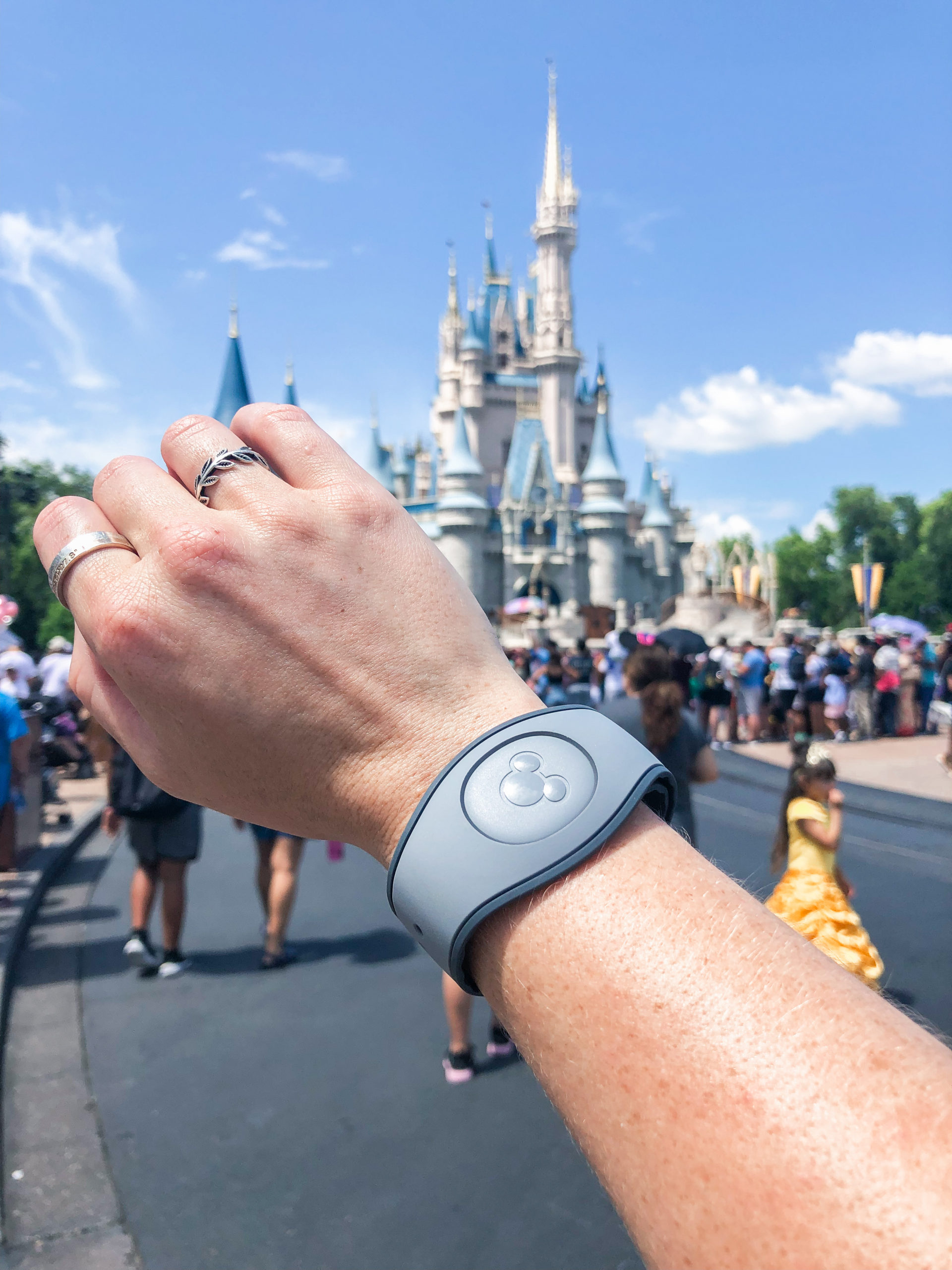 The Ultimate Guide to Magic Kingdom // Walt Disney World - Morgan ...